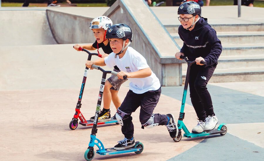 The Ultimate Guide to Scooter Bars and Gears - Xivents