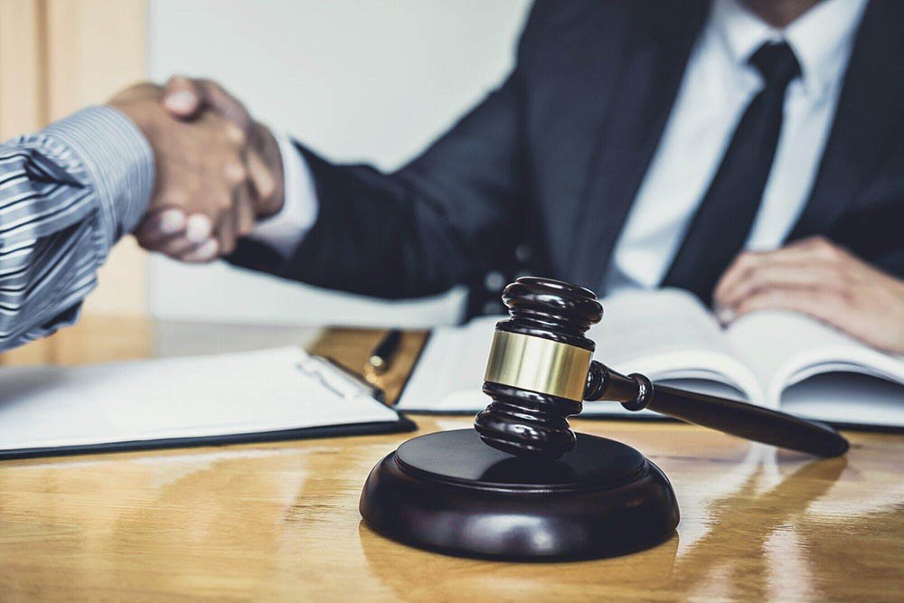 How to Choose the Right Civil Litigation Lawyer for Your Specific Case ...